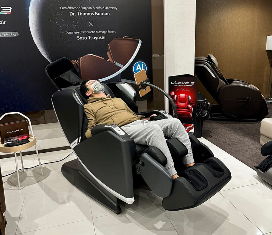 OSIM uLove3 Well-being Chair - Vancity Kids Directory